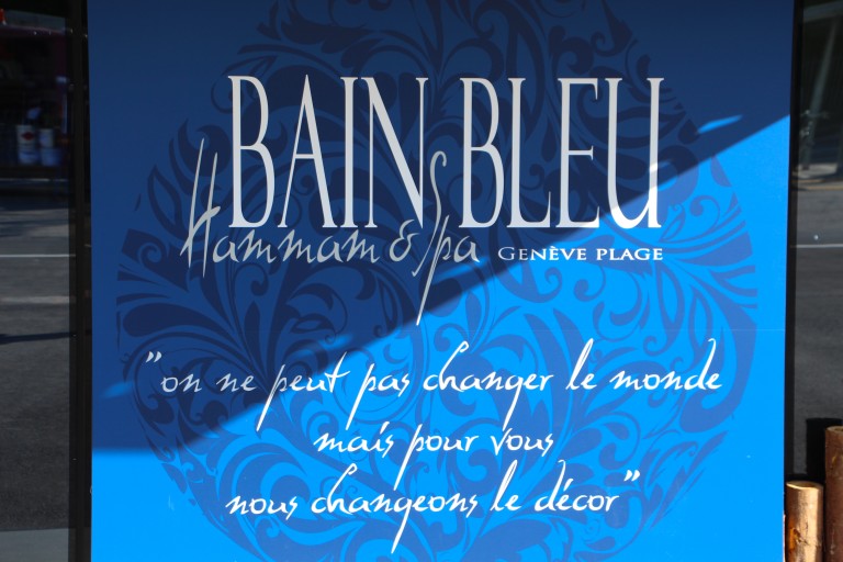 Bain Bleu... Expérience sensorielle Genève – La fille à l'envers